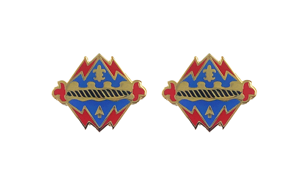 17th Field Artillery Brigade (pair) | Insignia Depot